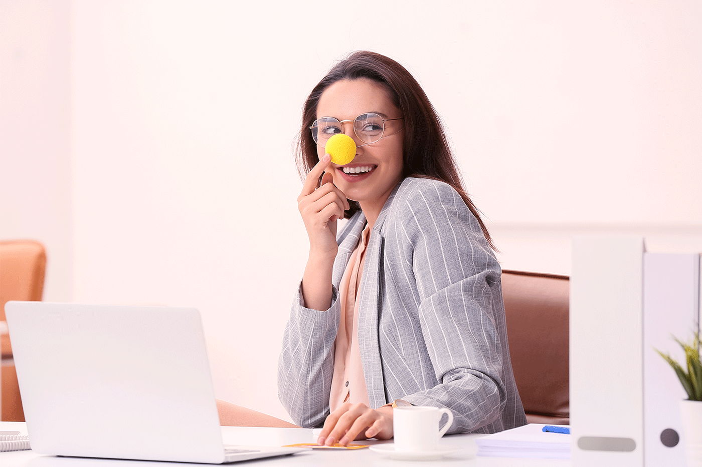 L'humour permet de mieux diriger | Angestellte Schweiz